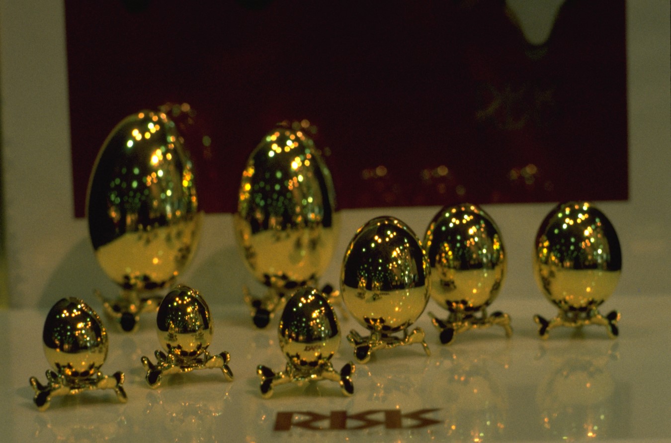 Singapore’s National Souvenir: The Gold-plated Past of RISIS